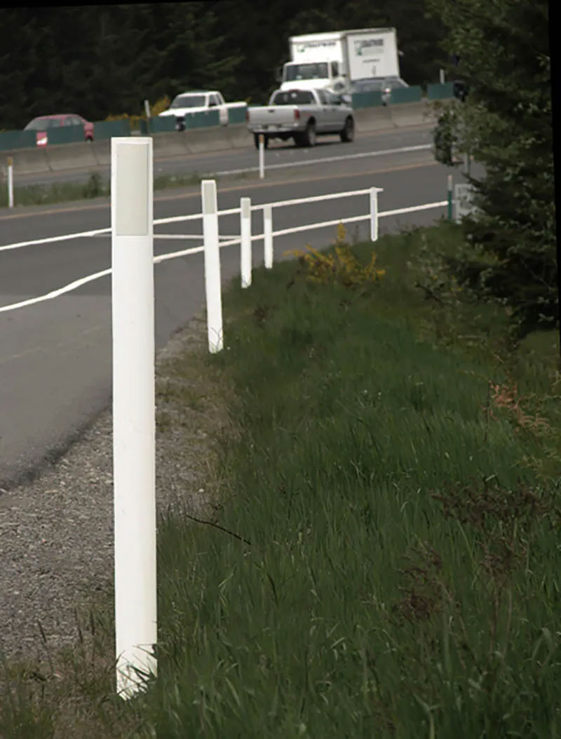 Roadside Drivable Delineators - RoadSafe Traffic Systems Roadside Drivable Delineators - RoadSafe Traffic Systems